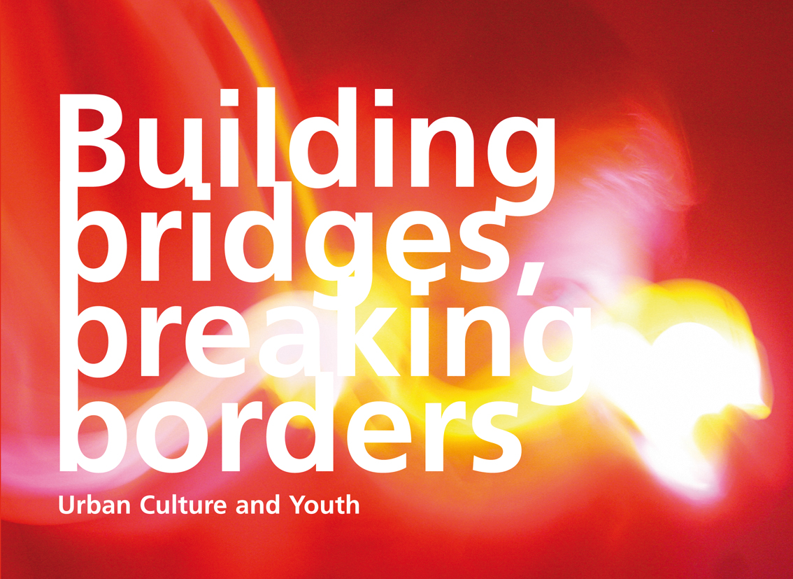 Building bridges, breaking borders - 9789088501265 - Uitgeverij SWP